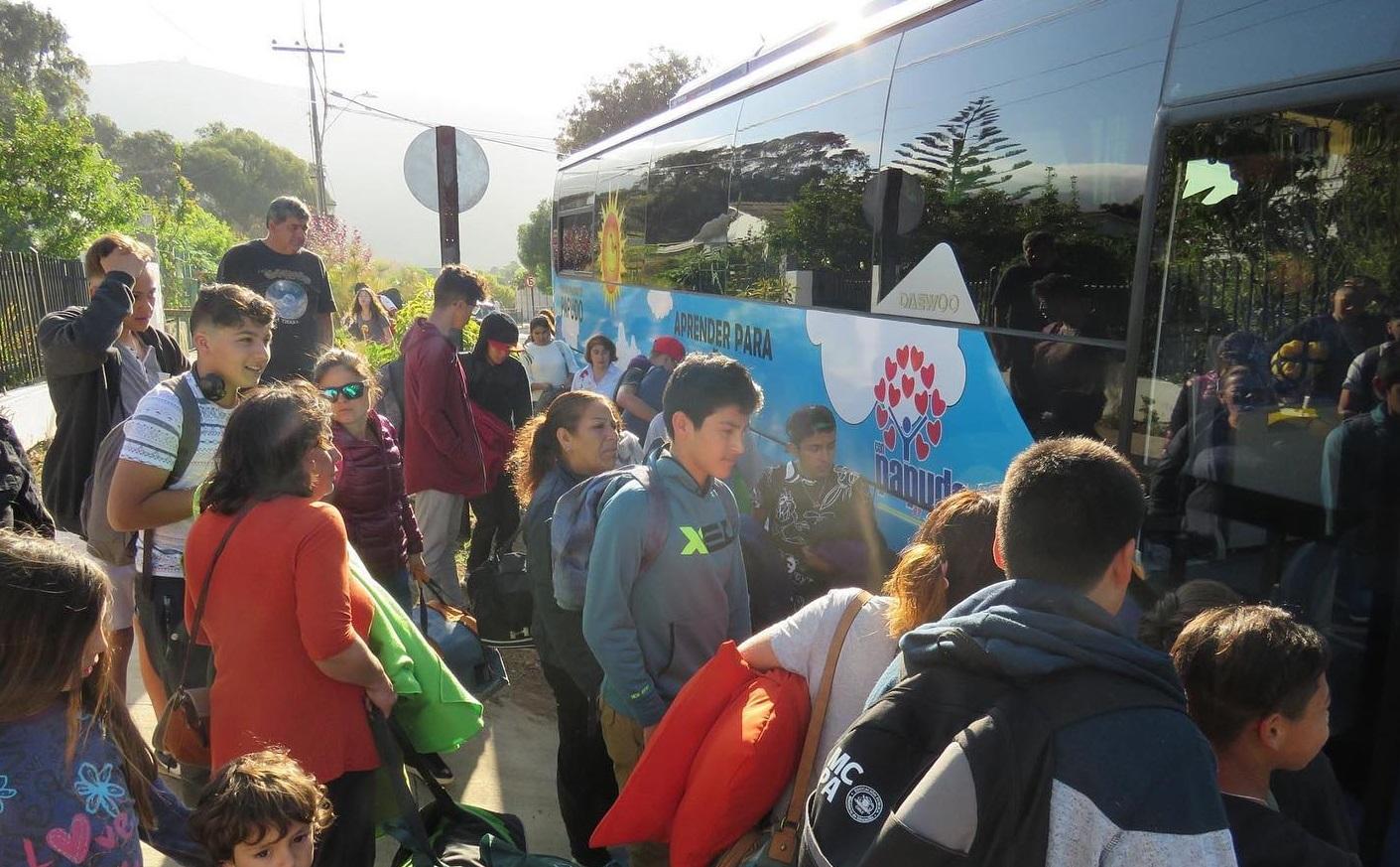 Papudo se adjudica dos taxi buses para estudiantes de la comuna – Radio ...